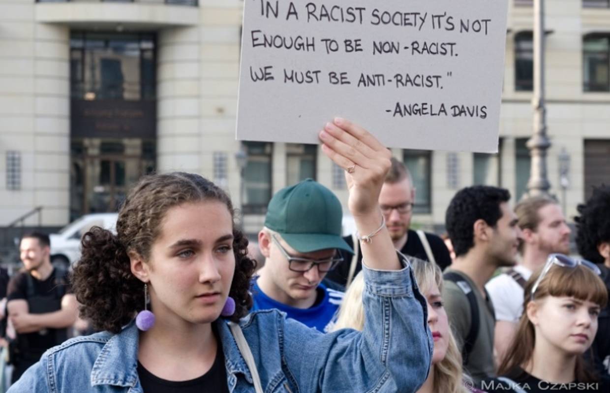 White Women: Its Time To Be Anti-Racist - Living Cities